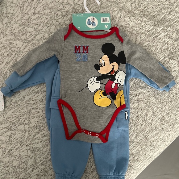 Disney | Matching Sets | Disney Mickey Mouse 3 Piece 6m Outfit With ...